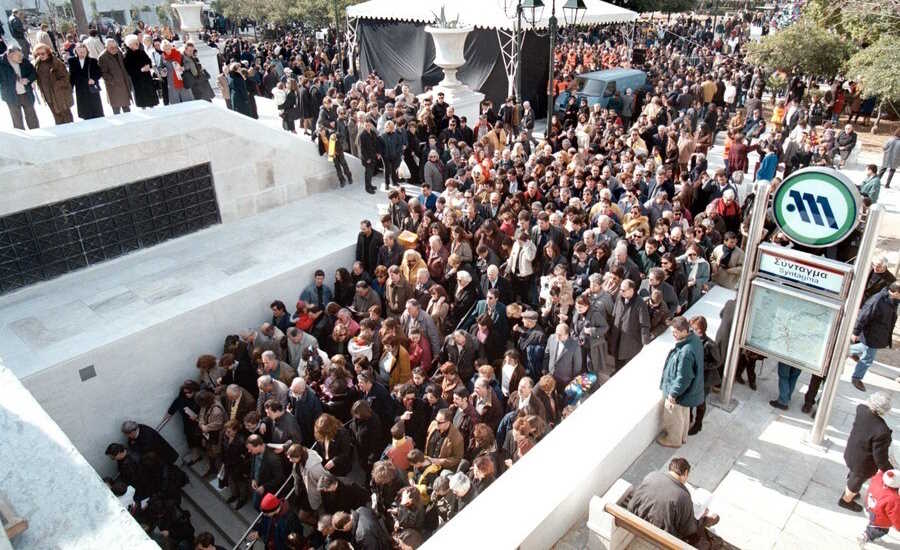 Μετρό: Η πρώτη ημέρα λειτουργίας του στην Αθήνα - Michanikos Online